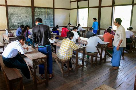 မြင်းခြံမြို့၌ ၇၆ နှစ်မြောက် အာဇာနည်နေ့ အထိမ်းအမှတ် မြို့နယ်အဆင့် စာစီစာကုံး၊ ဆောင်းပါး၊ ကဗျာပ