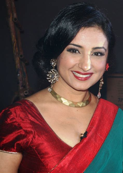 Divya Dutta Age Height Movies Biography Photos