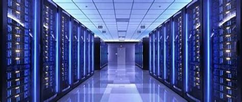 sky computing accelerating geo distributed computing in federated learning