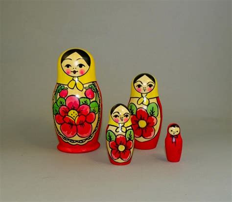Toys And Games Dolls Nesting Doll Vintage Soviet Toy Set Of 4 Matryoshka