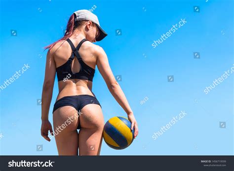 The Hottest Volleyball Girls With Hot Volleyball Butts 362 Back Girl
