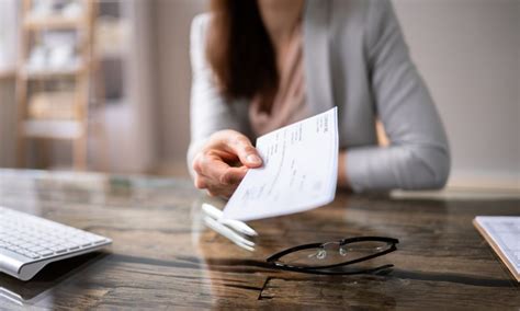 How To Identify Pay Discrimination In The Workplace