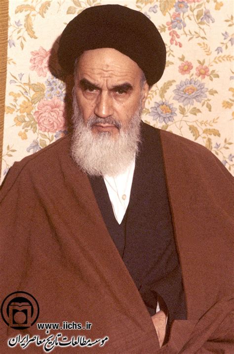 روزهای اقامت امام خمینی در نوفل لوشاتو در آیینه تصاویر 5 تاریخ معاصر