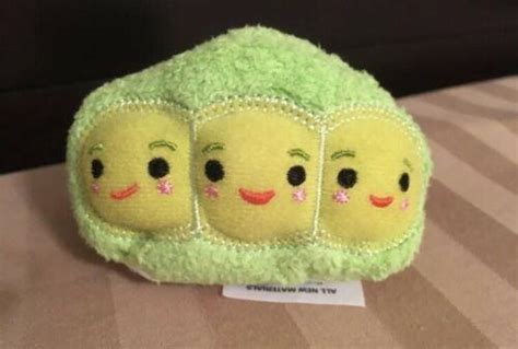 Disney Store Pixar Finding Nemo Peach Starfish Toy Story Peas Tsum Tsum