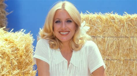 Suzanne Somers Threes Company Casting Was Sort Of An Accident