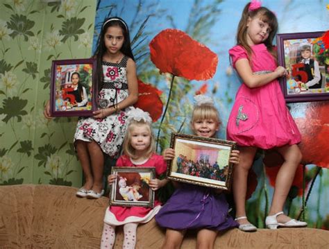 90 იან წლებში როგორღაც ბავშვთა სახლში წასვლა გადავწყვიტე და ახლა 21 ბავშვის დედა ვარ