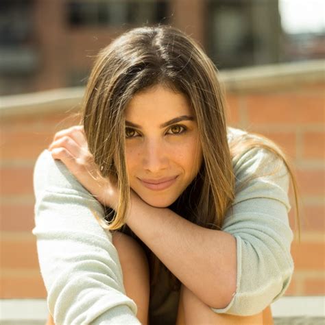 Daniela Sierra Youtube