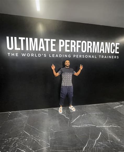 World Class Player 🤝🏼 World Class Personal Trainers Legendary Red