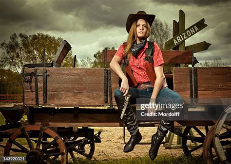 Wagon Gun Photos And Premium High Res Pictures Getty Images