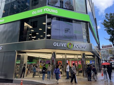 올리브영 일본 진출 나선다…상반기 중 법인 설립 │ 매거진한경