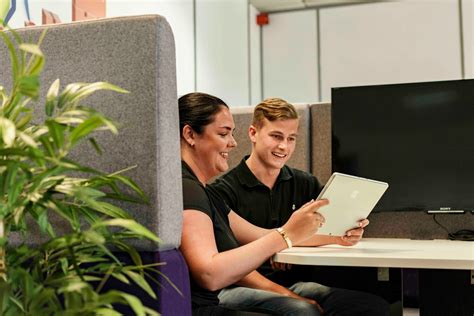 Guide To Resilient Supply Chains Management