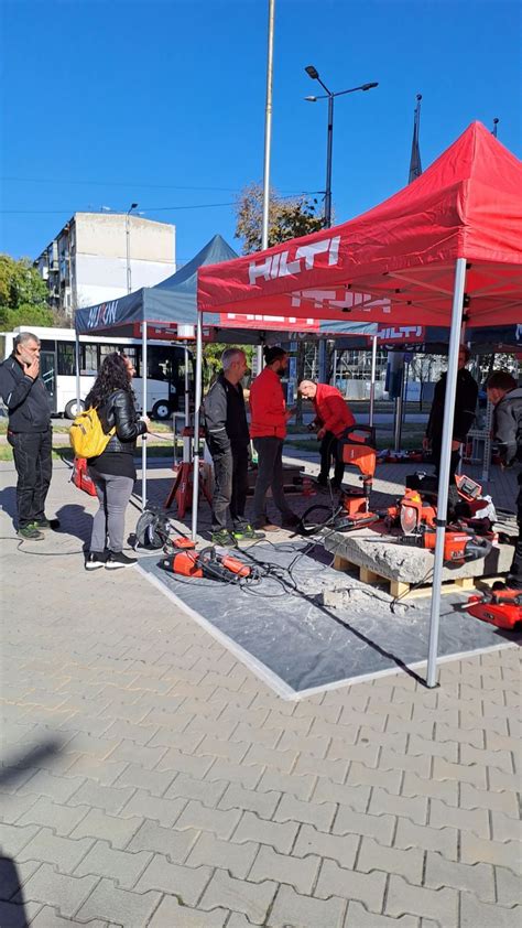 📣 Днес започнахаме нашата серия от събития Дни на отворени врати Заповядайте в нашия Hilti