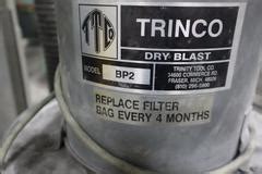 Machines Used Trinco Dry Blast 36 Bp Sand Blasting Cabinet With Bp2
