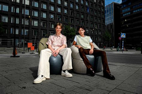 Young Royals Omar Rudberg Och Edvin Ryding Om Rollerna