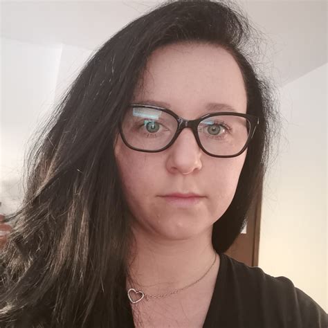 Andrea Dumić Social Media Manager Icnews Media Group Linkedin