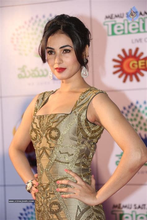 Sonal Chauhan New Stills Photo 61 Of 70