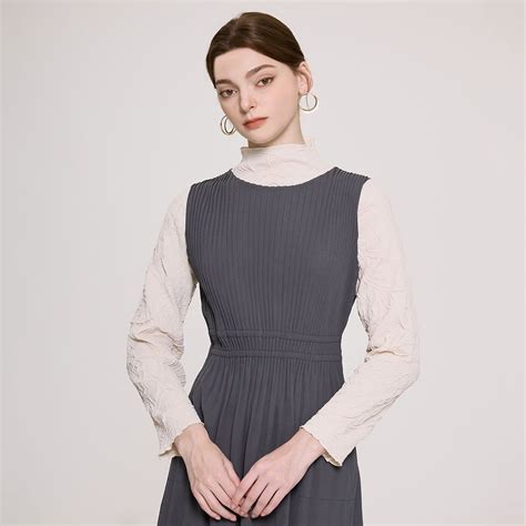 포스티 요이츠 플라워 자카드 플리츠 티셔츠yh09pbl04