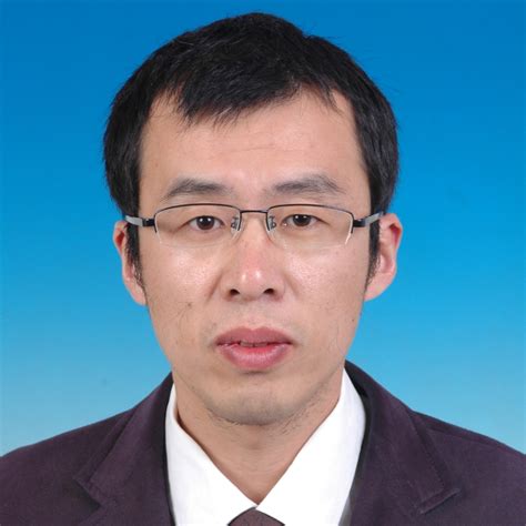 範柯（浙江省寧波市鎮海區房屋徵收中心副主任）百度百科
