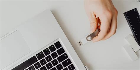 如何在 Windows 10 上下載、更新 Usb 驅動程式並對其進行故障排除