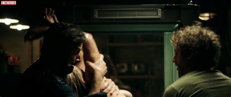 Naked Alice Eve In Replicas