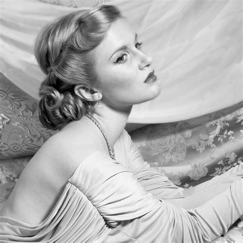 The Evolution Of Female Hairstyles In The Uk A Decade By Decade Overview Rem Salon Furniture