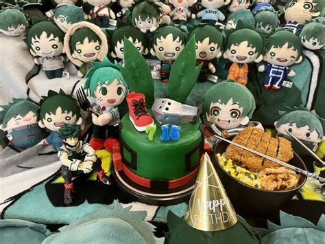 My Girlfriend Made A Deku Cake For His Birthday Rbokunoheroacademia