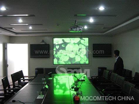 모컴테크 빔프로젝터 스크린 설치 예시 주모컴테크