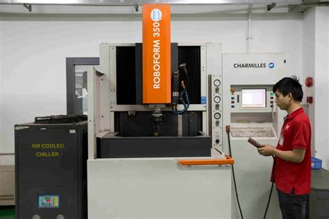The Fundamentals Of Electrical Discharge Machining Its Role In Manufacturing A Detail Guide
