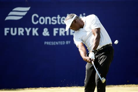 How Vijay Singh Tapped Into His Tournament Swing Data At Furyk