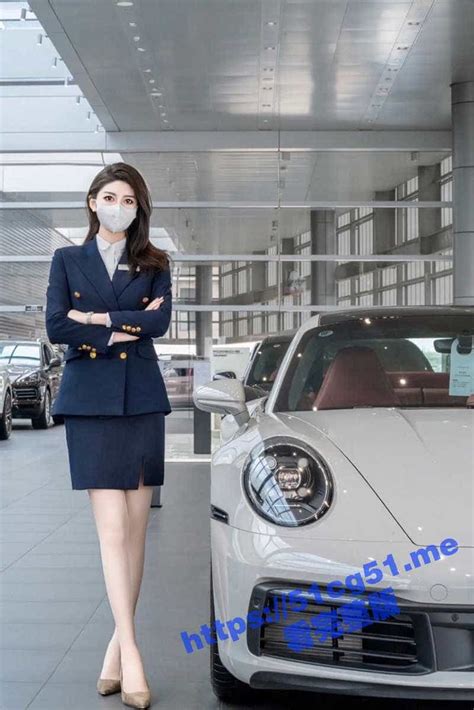【枕営業】ポルシェの美人店員、車を買った客とのセ クス動画が流出。ガチでエロすぎる… ポッカキットポッカキット
