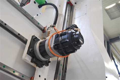 5 Axis Cnc Router Rcf1325 5 Axis Cnc Router Products Roctech Cnc Router China