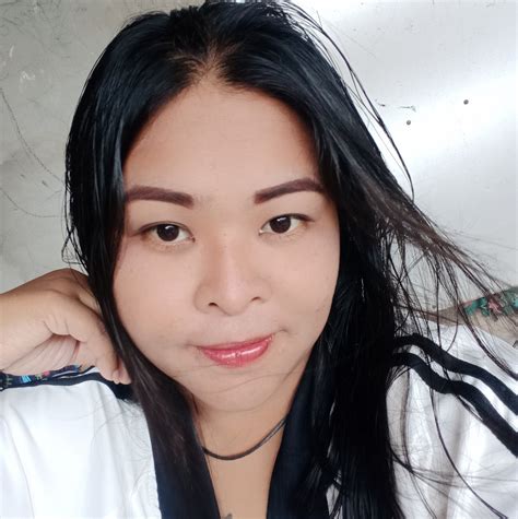 น้องอุ๋งอิ๋ง น้องน้ำหวาน