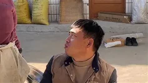 华强和大姐准备出远门常输一旁大力支持老妈一句话心里踏实了记录真实生活 平凡生活 人间烟火 家的味道 YouTube