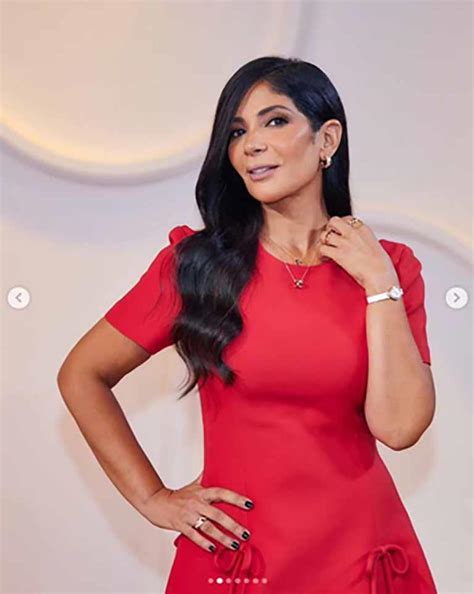 منى زكي تروي ذكريات السنوات الأولى بالزواج مع أحمد حلمي مصراوى