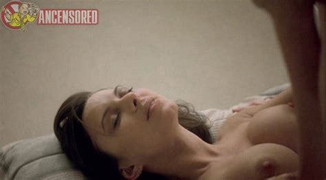 Naked Kari Wuhrer In Thy Neighbor S Wife