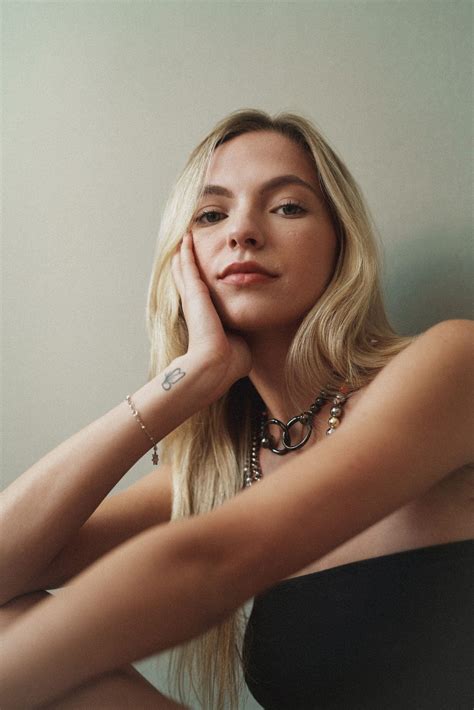 Rafaela Treistman Yuli Group