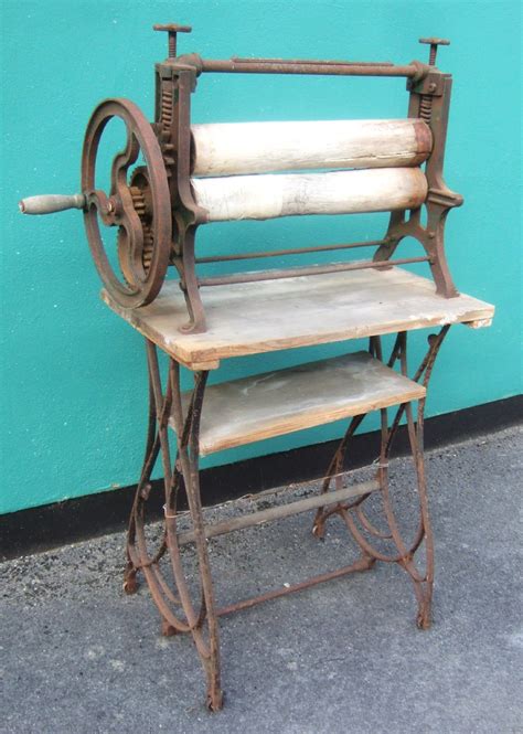Harper Twelvetrees Antique Iron Clothes Mangle Wringer 329169 Uk