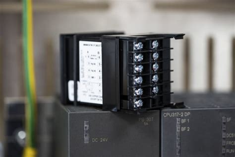 RS PRO RS PRO Panel Mount PID Temperature Controller 48 X 48mm 3 Output Relay SSR 110