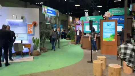 Salesforce On Linkedin Salesforcetour