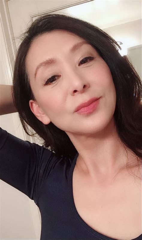 魅力依旧56岁不老女神夏文汐罕见露面容光焕发女人味十足 搜狐大视野 搜狐新闻