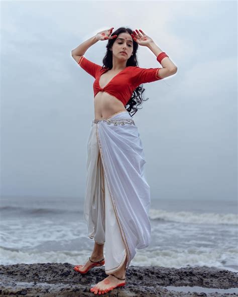 Anaswara Rajan Hot Photos Anaswara Rajan Latest Hot Photoshoot Raises