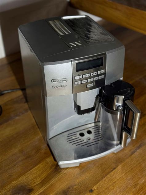 Espressor Automat Cafea DELONGHI Magnifica Pronto CAPPUCCINO esam 350S ...
