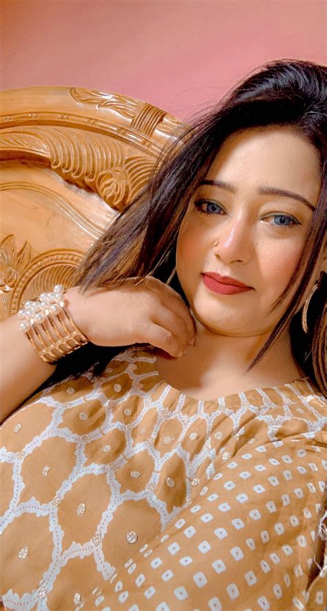 Sonali Akter 100092628847596 Pos Facebook