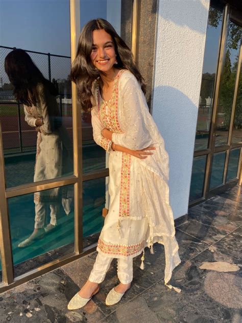 Hassi Toh Fassi Quick Outfits Traditional Indian Dress Casual