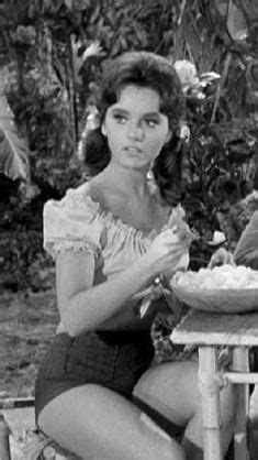 Dawn Wells Dawn Wells The Invaders Mary Ann And Ginger Actresses