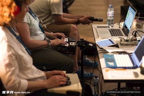 笔记本电脑 摄影图学习办公生活百科摄影图库昵图网 笔记本电脑 摄影图学习办公生活百科摄影图库昵图网