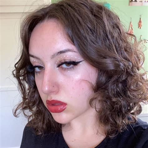 Alexis Alexis E Threads Say More Alexis Alexis E Threads Say More