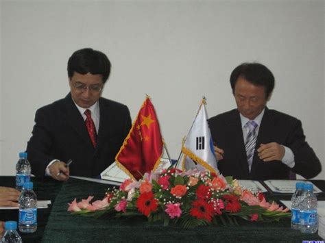 中国科学院农业政策研究中心与韩国农村经济研究院在京签署合作备忘录中心新闻北京大学中国农业政策研究中心