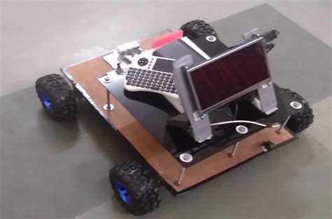 Development Of Navigation Algorithm For Autonomous Mobile Robot