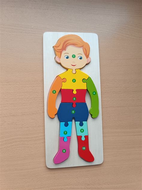 Деревянная головоломка пазл развивающая для малышей и детей Монтессори Мальчик 10 деталей